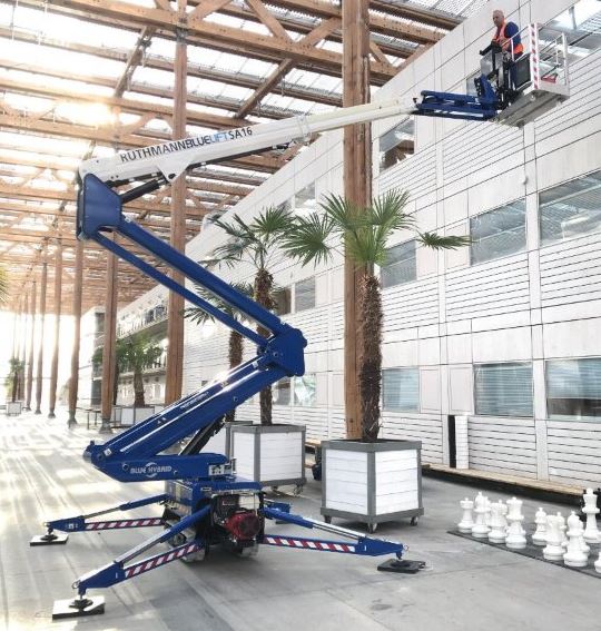 Bluelift Aerial Lifts | Vermeer Canada